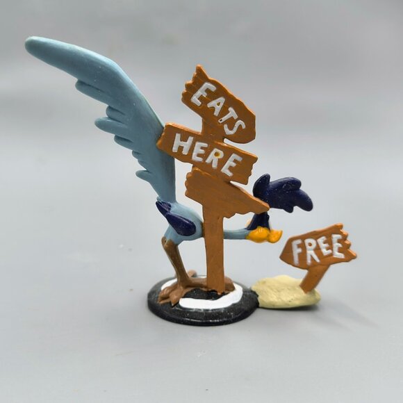 Applause | Toys | Road Runner Pvc Figure With Eat Here Free Birdseed ...